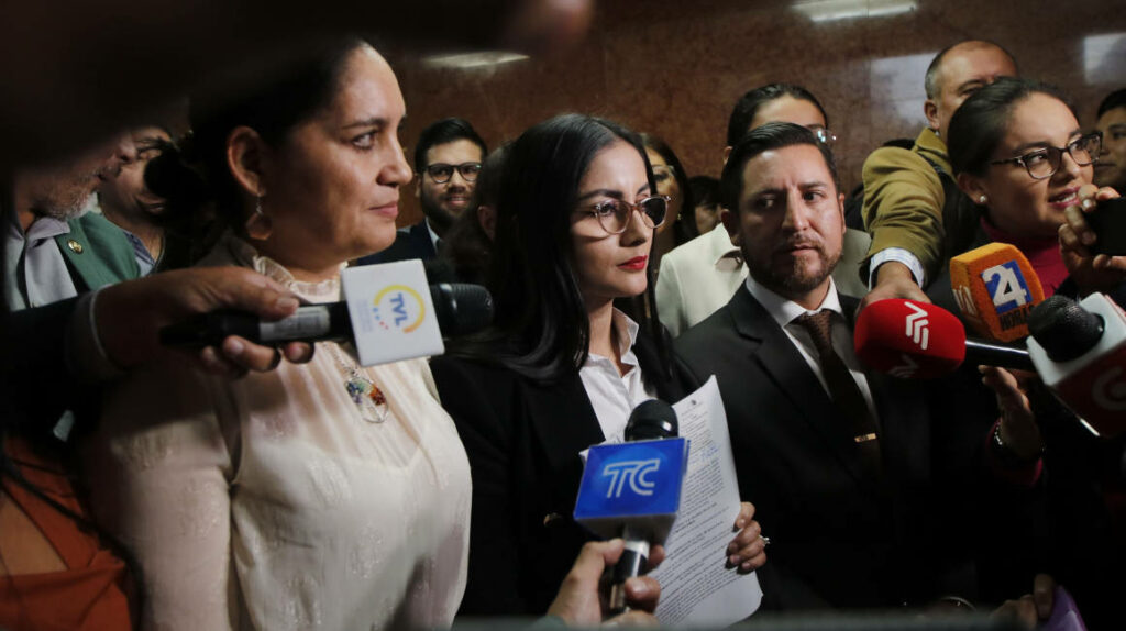 Pedido De Juicio Político Contra Lasso Se Presenta Con 59 Firmas