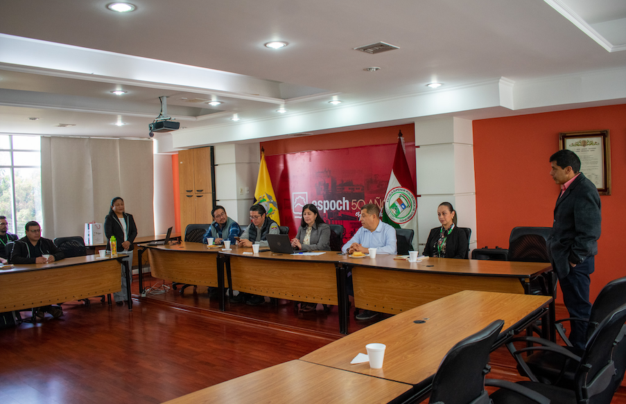 Mining School, an ambitious project in which Espoch is working ...